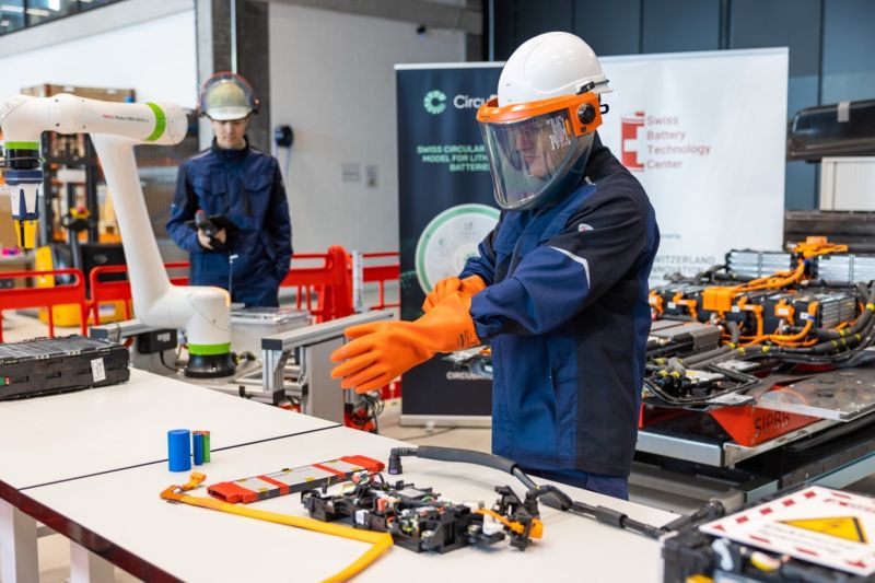 A New Innovation Hub for the Automated Recycling of Lithium-Ion Batteries!: Switzerland Innovation